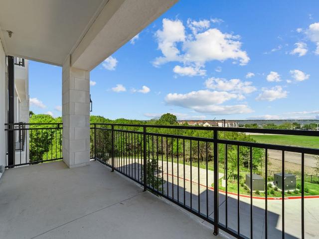 Harbor Hill 2 Bedroom Apartment for Rent at 2400 Summer Lee Dr, Rockwall, TX 75032