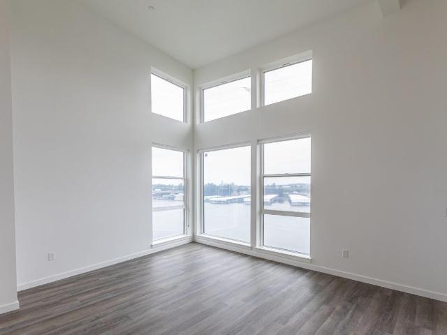 Harbor Sky 1 Bedroom Apartment for Rent at 1055 N Anchor Way, Portland, OR 97217 Bridgeton