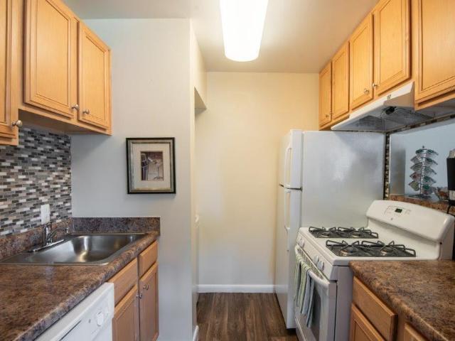 Harbor Place Apartment Homes 3 Bedroom Apartment for Rent at 1101 Palmer Rd, Oxon Hill, MD 20744 Oxon Hill Glassmanor