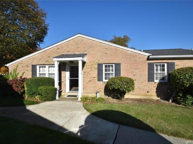 Harbor Rd N, Amityville, Home For Sale