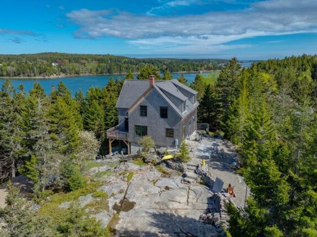 Harbor Rd, Swans Island, Home For Sale
