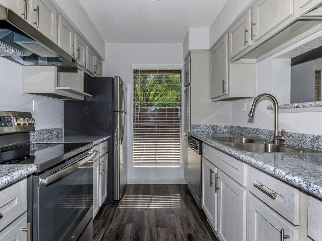 Harbor Walk 2 Bedroom Apartment for Rent at 2751 Fm 518 Rd E, League City, TX 77573