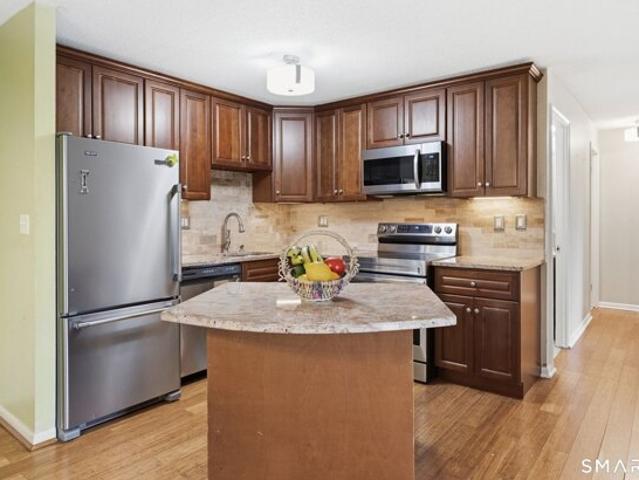 Harbor View Dr Unit,rocky Hill, Condo For Sale