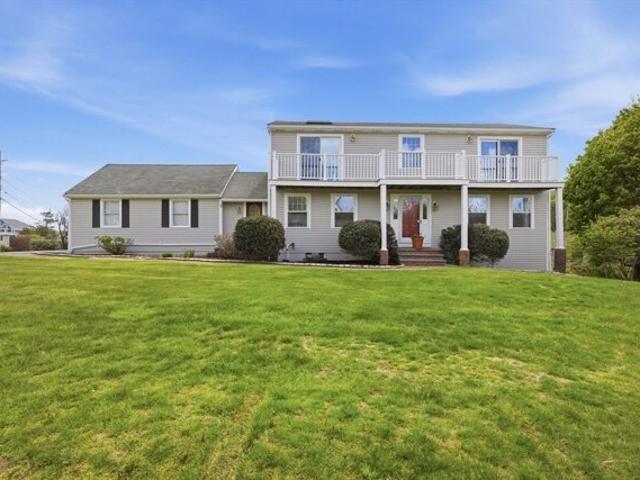 Harbor View Rd, Hull, Home For Sale