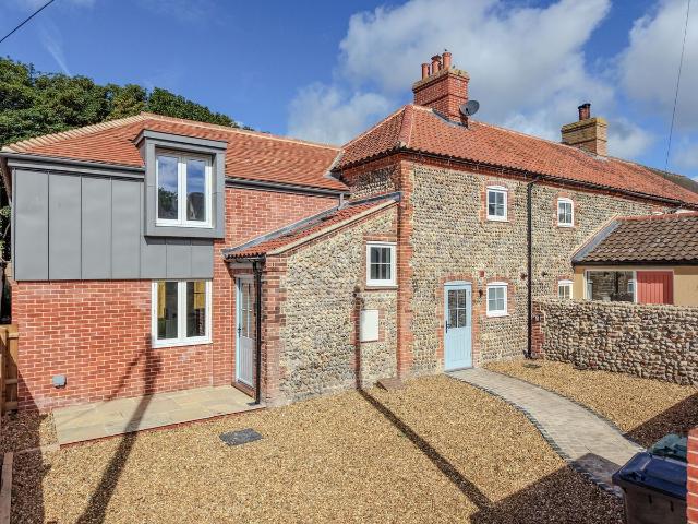 Harbord Road, Overstrand NR27, 3 bed semi detached house to rent, £1,500 pcm | PrimeLocation