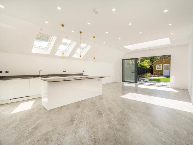 Harbord Street, London SW6, 6 bed property to rent, £9,500 pcm | PrimeLocation