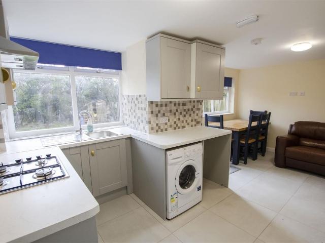 Harborne Lane, Selly Oak, Birmingham, West Midlands B29, 5 bed shared accommodation to rent, £598 pcm | PrimeLocation