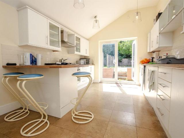 Harborne Park Road, Birmingham, West Midlands B17, 3 bed shared accommodation to rent, £516 pcm | PrimeLocation