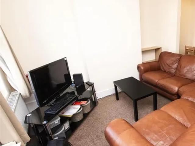 Harborne Park Road, Metchley, B17 0PS, United Kingdom | 3 bed house for rent #134073710 | Rentberry