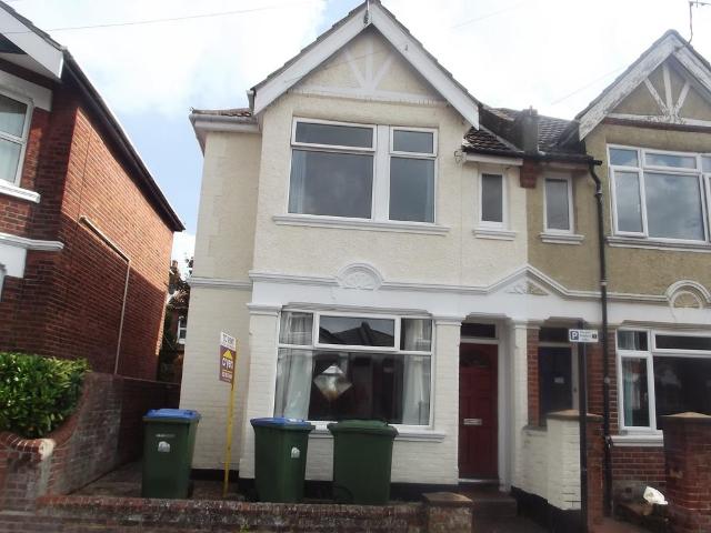 Harborough Road, Southampton, SO15 5 bed house to rent £1,950 pcm £450 pw