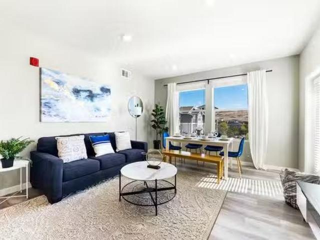 Harbour Cove Drive