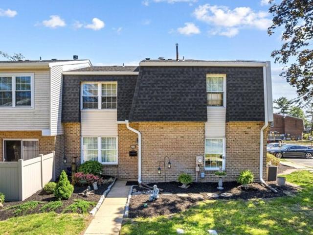 Harbour Dr, Palmyra, Condo For Sale