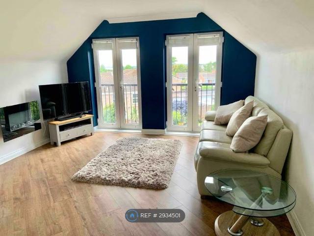 Harbour House, Poole BH14, 2 bed flat to rent, £1,895 pcm | PrimeLocation