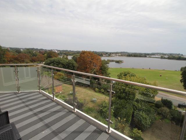 Harbour Park, 31 Mount Pleasant Road, Poole BH15, 2 bed flat to rent, £1,550 pcm | PrimeLocation