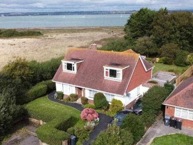 Harbour Road, Hayling Island, 5 Bedroom Bungalow