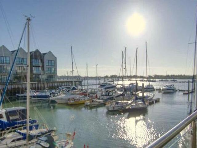 Harbour Square, Waterside Marina, 1 Bedroom Apartment