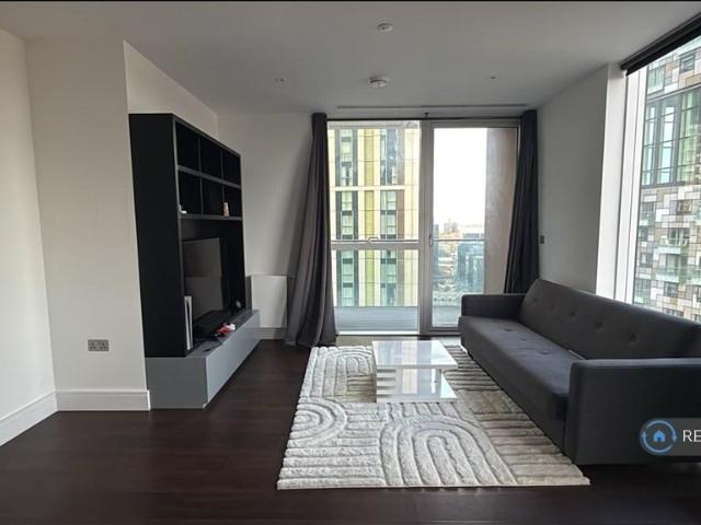 Harbour Way, London, E14 1 bed flat to rent £2,675 pcm £617 pw