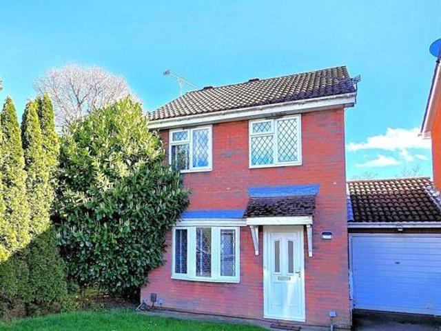 Harbourne Gardens, West End, 3 Bedroom Detached