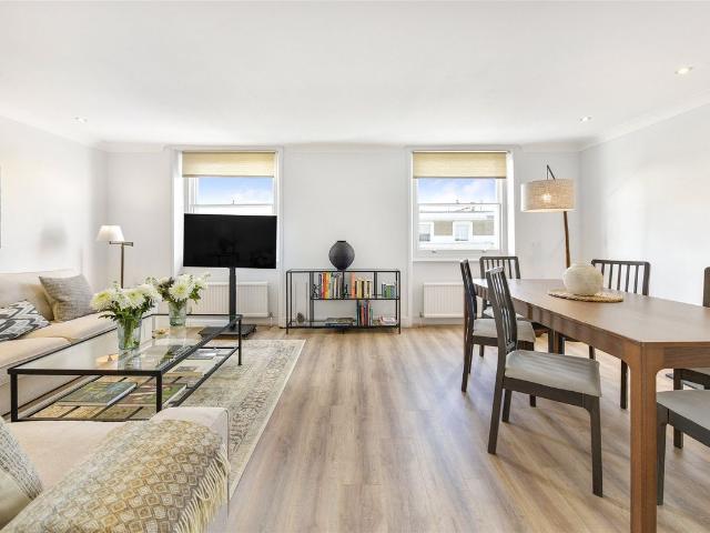 Harcourt Terrace, Earls Court, London SW10, 2 bed flat to rent, £5,850 pcm | PrimeLocation