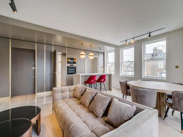 Harcourt Terrace, London, Chelsea 2 bed flat to rent £6,900 pcm £1,592 pw