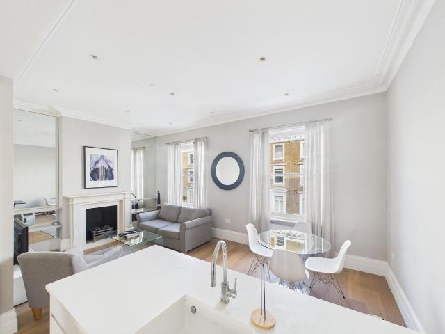 Harcourt Terrace, London SW10, 1 bed flat to rent, £3,000 pcm | PrimeLocation