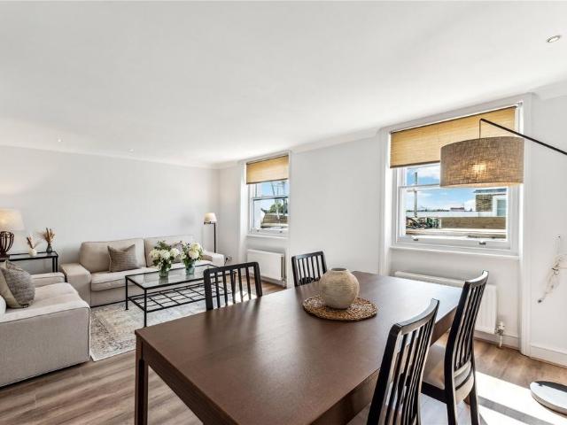 Harcourt Terrace, SW10 2 bed flat to rent £6,500 pcm £1,500 pw