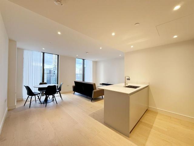 Harcourt Tower, Marsh Wall E14, 1 bed flat to rent, £3,195 pcm | PrimeLocation