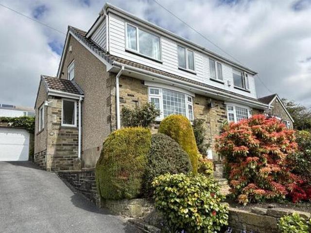 Harcourt Avenue, Thornton, 3 Bedroom Semi detached
