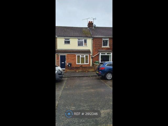Harcourt Road, Swindon SN2, 3 bed terraced house to rent, £1,300 pcm | PrimeLocation