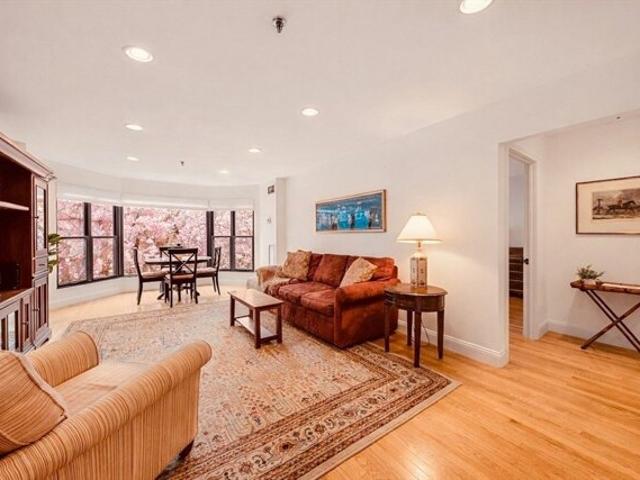Harcourt St Apt D, Boston, Condo For Sale