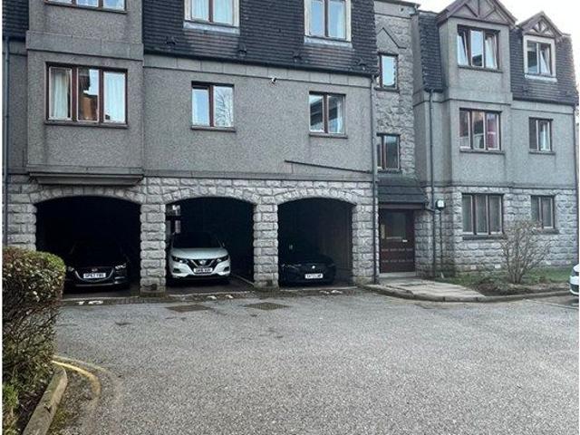Hardgate, Aberdeen AB11, 2 bed flat to rent, £750 pcm | PrimeLocation