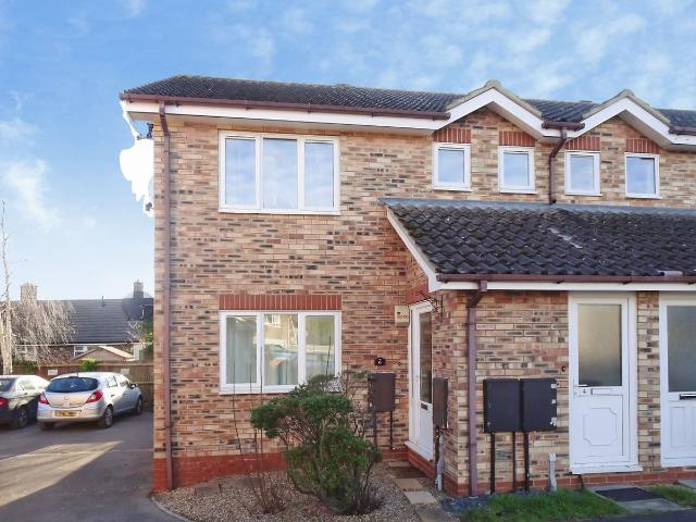 Harding Close, Waterbeach, Cambridge CB25, 1 bed maisonette to rent, £1,000 pcm | PrimeLocation