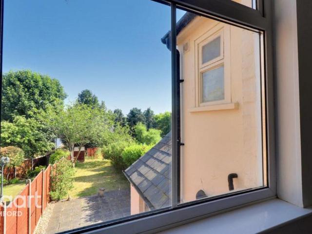 Hardinge Road, Ashford 4 bed semi detached house to rent £1,695 pcm £391 pw