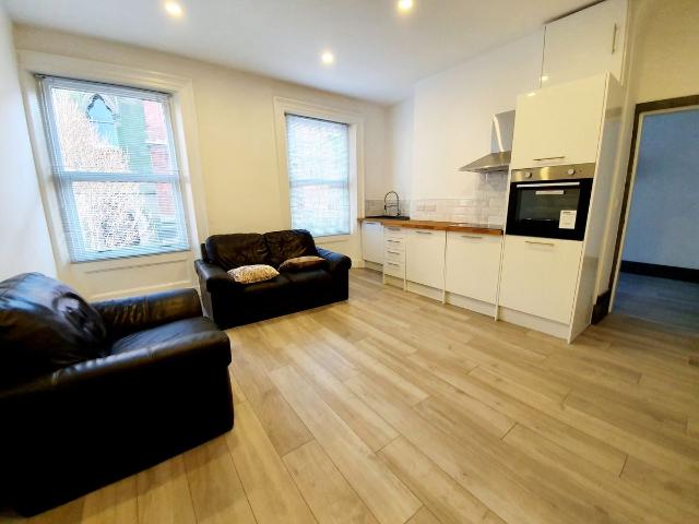Hardshaw Street, St. Helens WA10, 1 bed flat to rent, £700 pcm | PrimeLocation