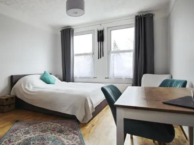 Hardwicke Road, London, N11 2JA, United Kingdom | 1 bed apartment for rent #167448382 | Rentberry