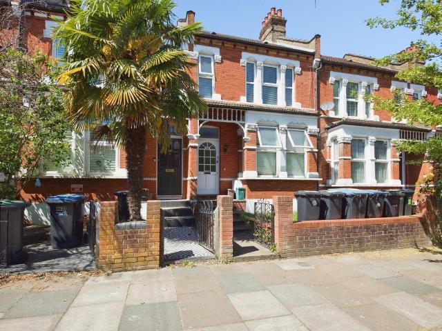Hardwicke Road, London N13, Room to rent, £650 pcm | PrimeLocation