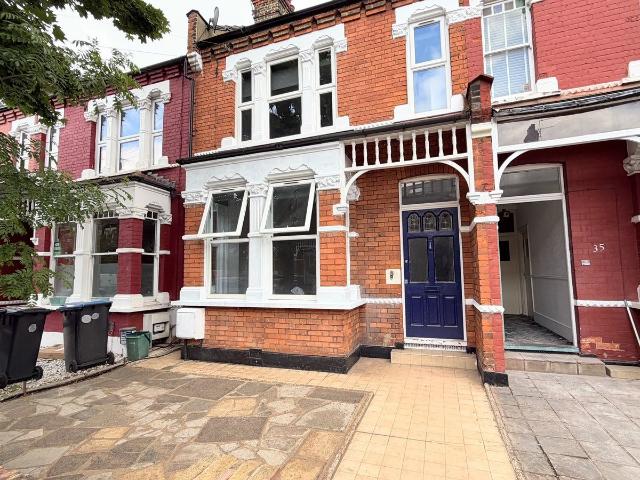 Hardwicke Road, Southgate N13, 6 bed shared accommodation to rent, £850 pcm | PrimeLocation