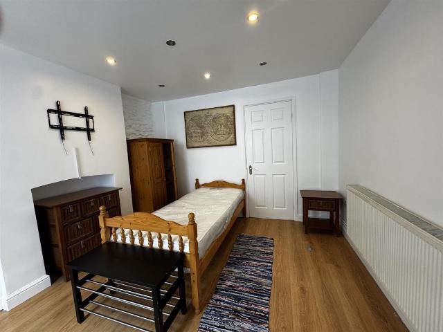 Hardy Street, Maidstone ME14, Studio to rent, £850 pcm | PrimeLocation