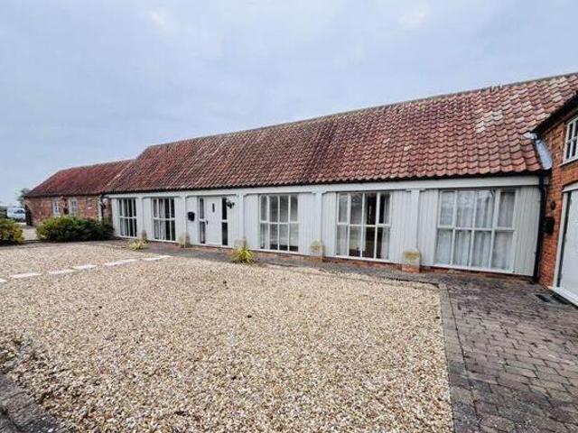 Hare House, Walk Farm Barns, 3 Bedroom Barn