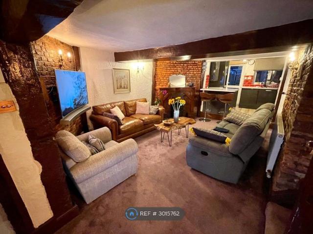 Hare Lane, Gloucester GL1, 2 bed terraced house to rent, £1,700 pcm | PrimeLocation