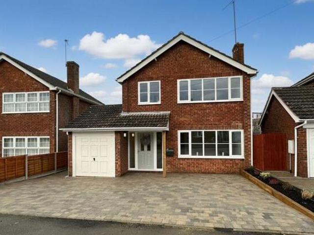Harecroft Crescent, Sapcote, 4 Bedroom Detached