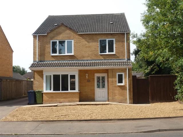 Harecroft Road, Wisbech PE13, 4 bed detached house to rent, £1,400 pcm | PrimeLocation