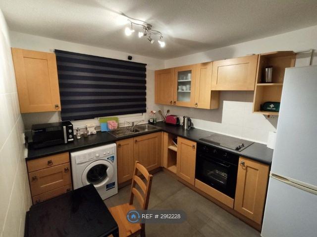 Harefield Road, Northampton NN3, 3 bed terraced house to rent, £1,350 pcm | PrimeLocation