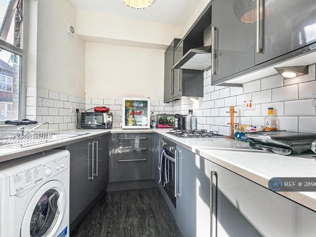 Harefield Road, Sheffield, S11 4 bed end of terrace house to rent £1,560 pcm £360 pw