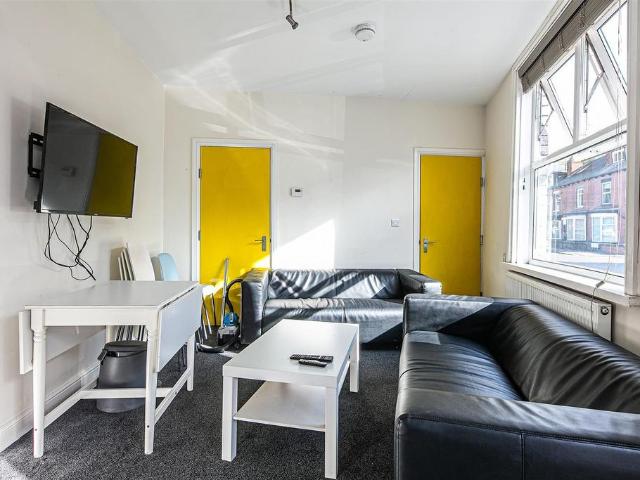 Harefield Road, Sheffield S11 4 bed house to rent £1,560 pcm £360 pw