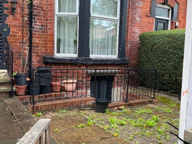 Harehills Avenue, Leeds LS7, 1 bed flat to rent, £575 pcm | PrimeLocation