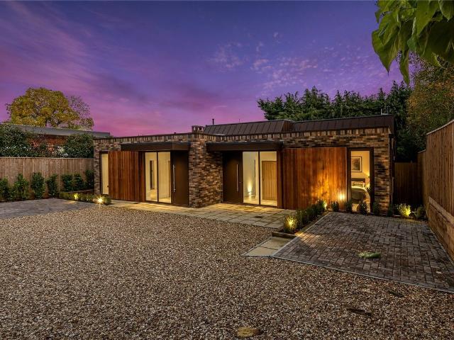 Harestock Road, Winchester, Hampshire SO22, 3 bed bungalow to rent, £3,000 pcm | PrimeLocation