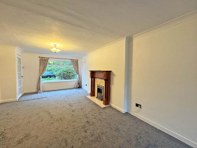 Harewood Drive, Royton