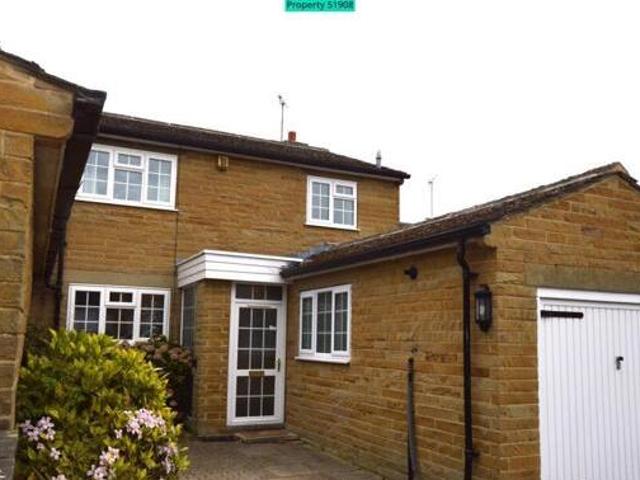 Harewood Mews, Harewood, 3 Bedroom Semi detached