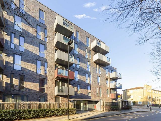 Harford Street, Stepney Green E1, 2 bed flat to rent, £2,400 pcm | PrimeLocation
